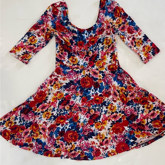 Sparkle & Fade | Dresses | Sparkle Fade Red And Blue Ruched Fit And ...